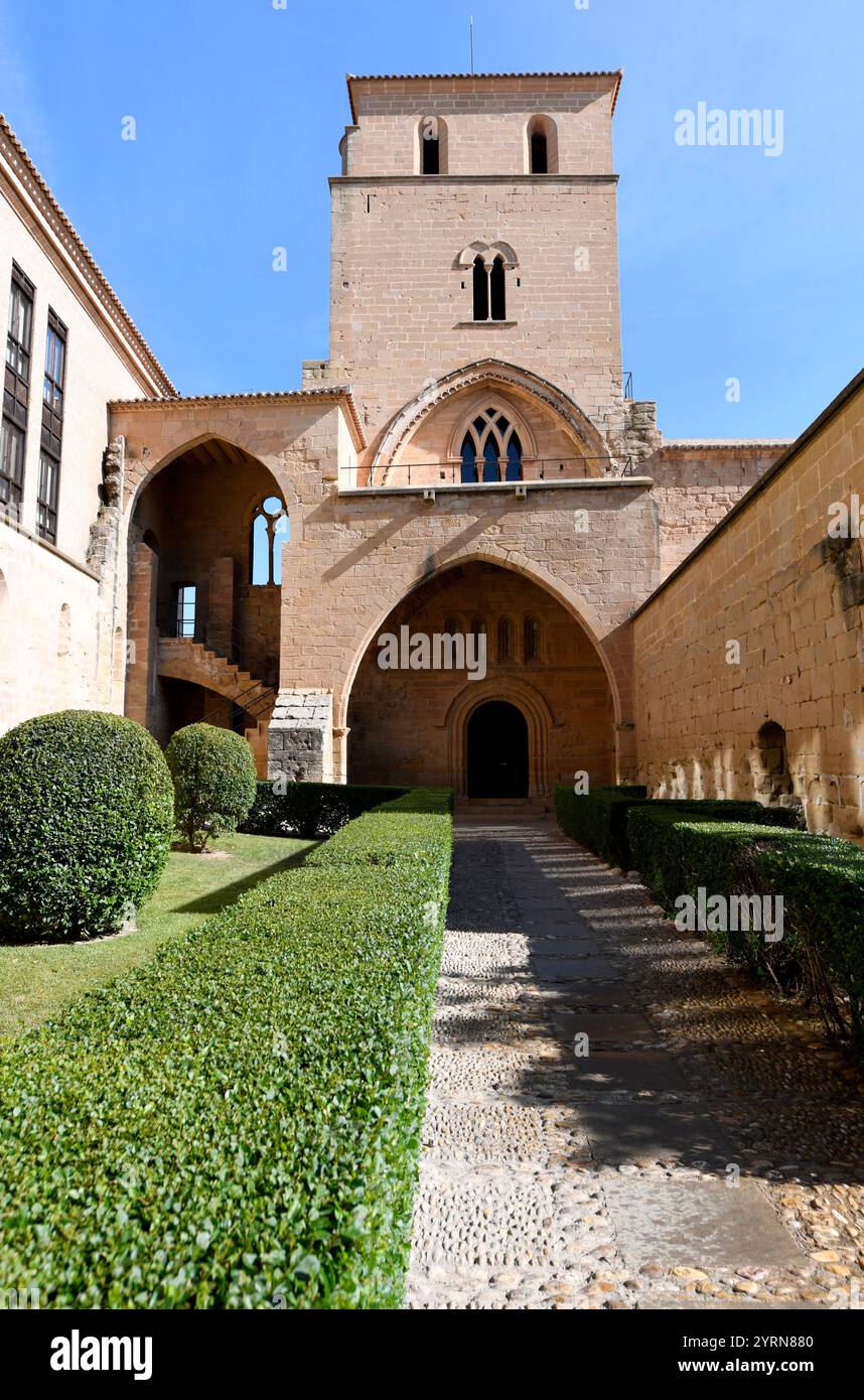 Alcañiz, Calatravos castle (romanesque, gothic, renaissance and baroque ...