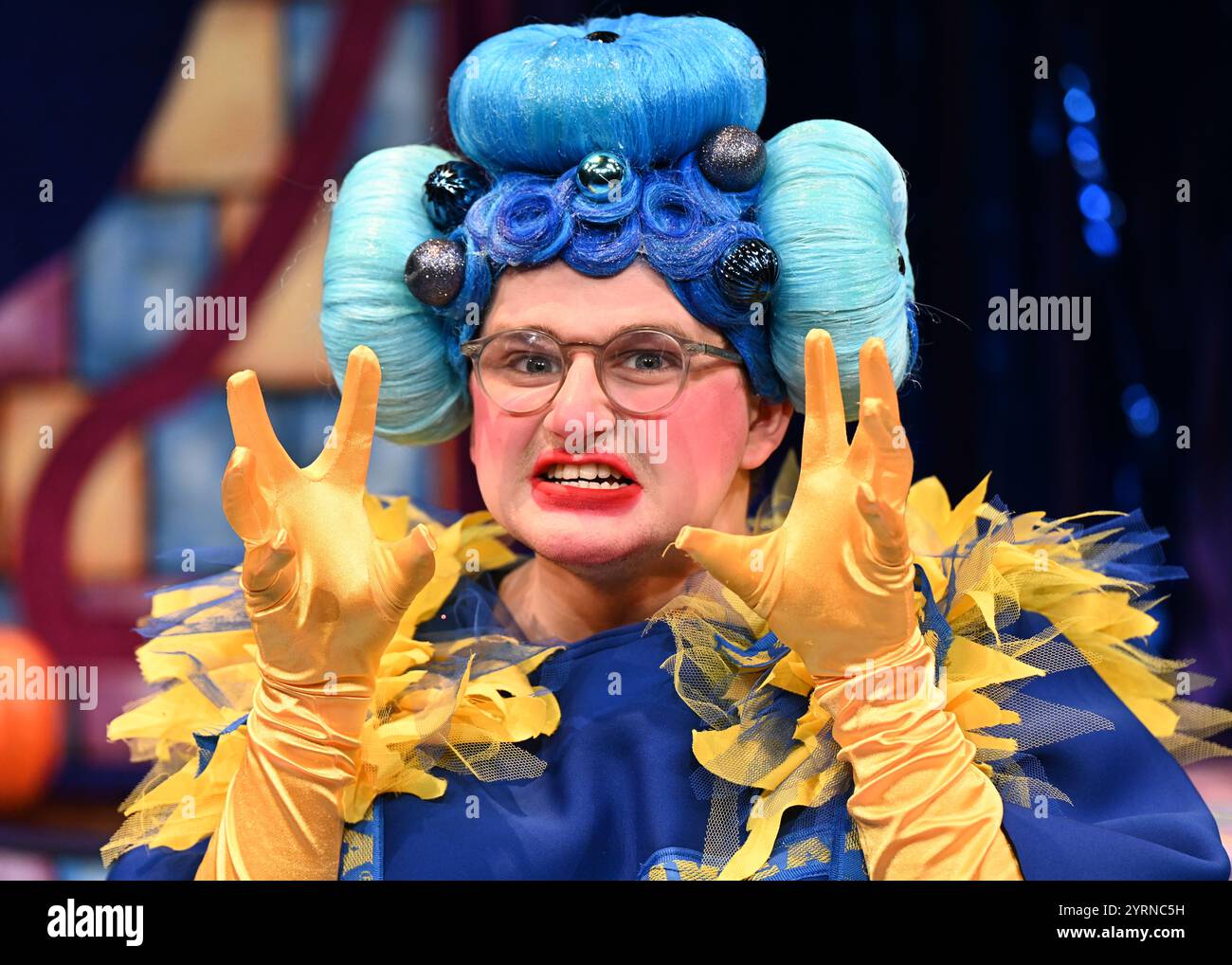 LONDON, UK. 4th Dec, 2024. Press call for the cast of Cinderella with ...