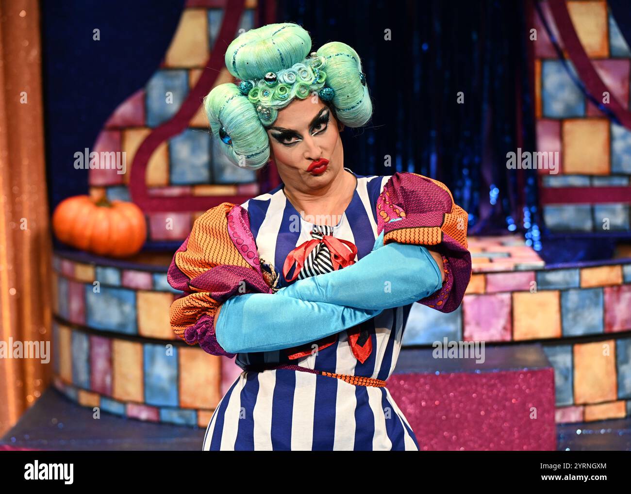 LONDON, ENGLAND: 4th December 2024: Press call for the cast of ...