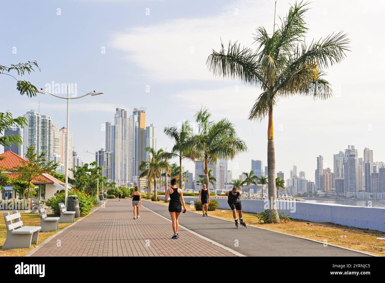 Cinta costera malecon new road hi-res stock photography and images - Alamy