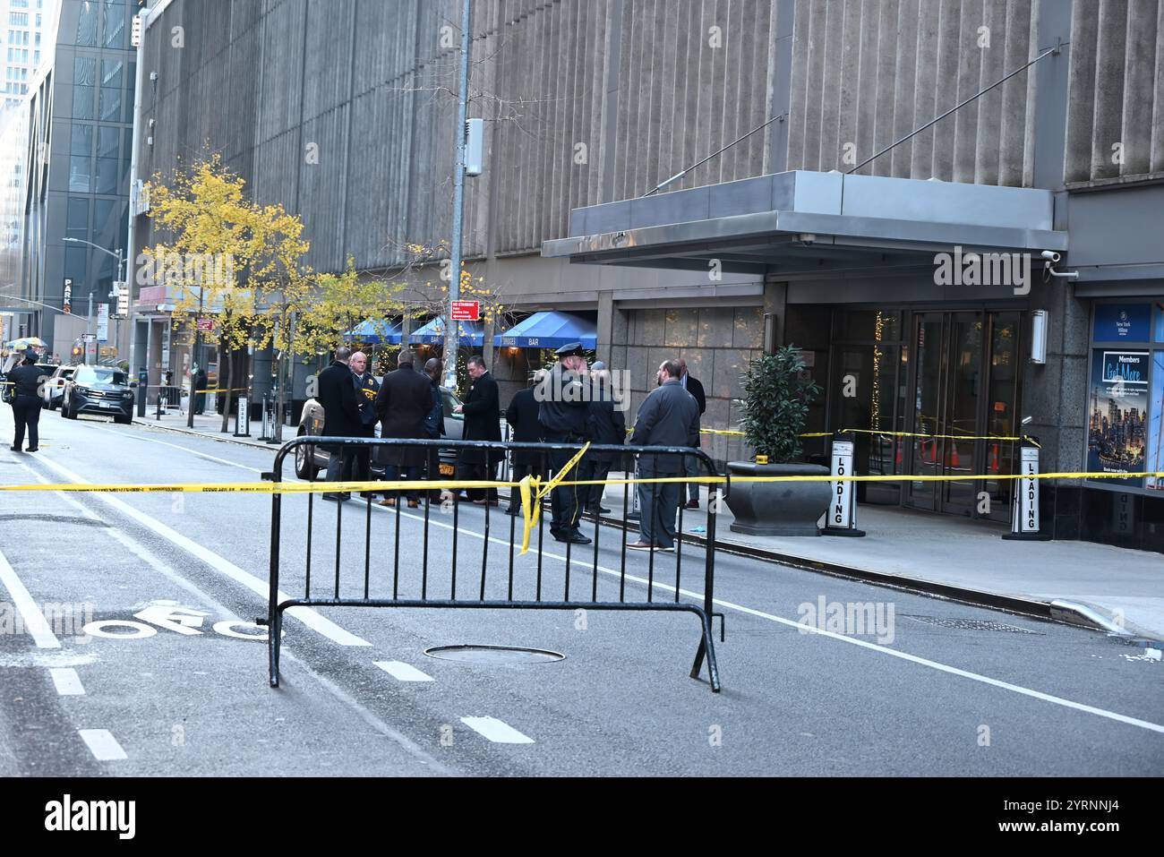 Midtown Manhattan, United States. 04th Dec, 2024. Crime scene ...