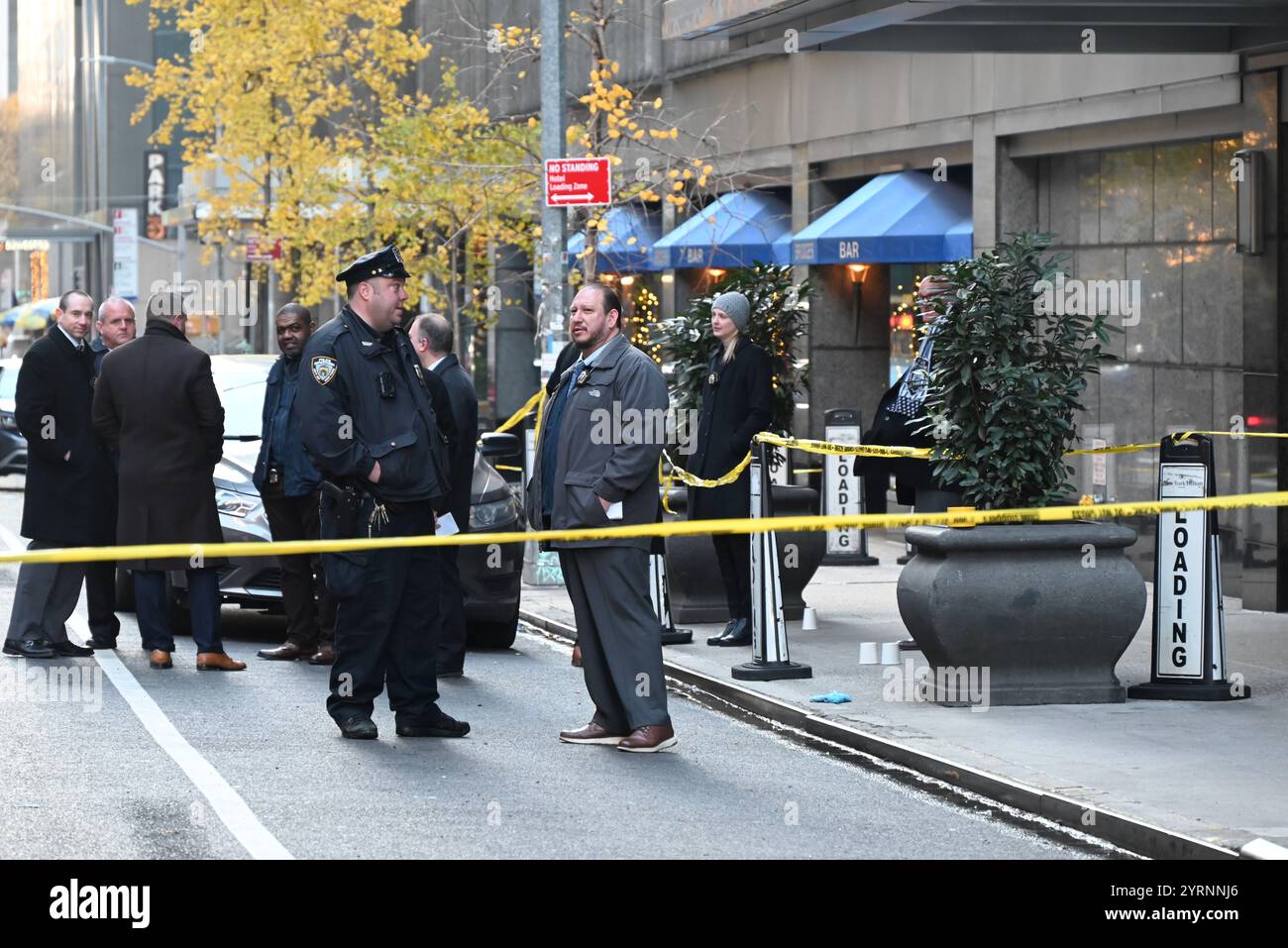 Midtown Manhattan, United States. 04th Dec, 2024. Crime scene ...