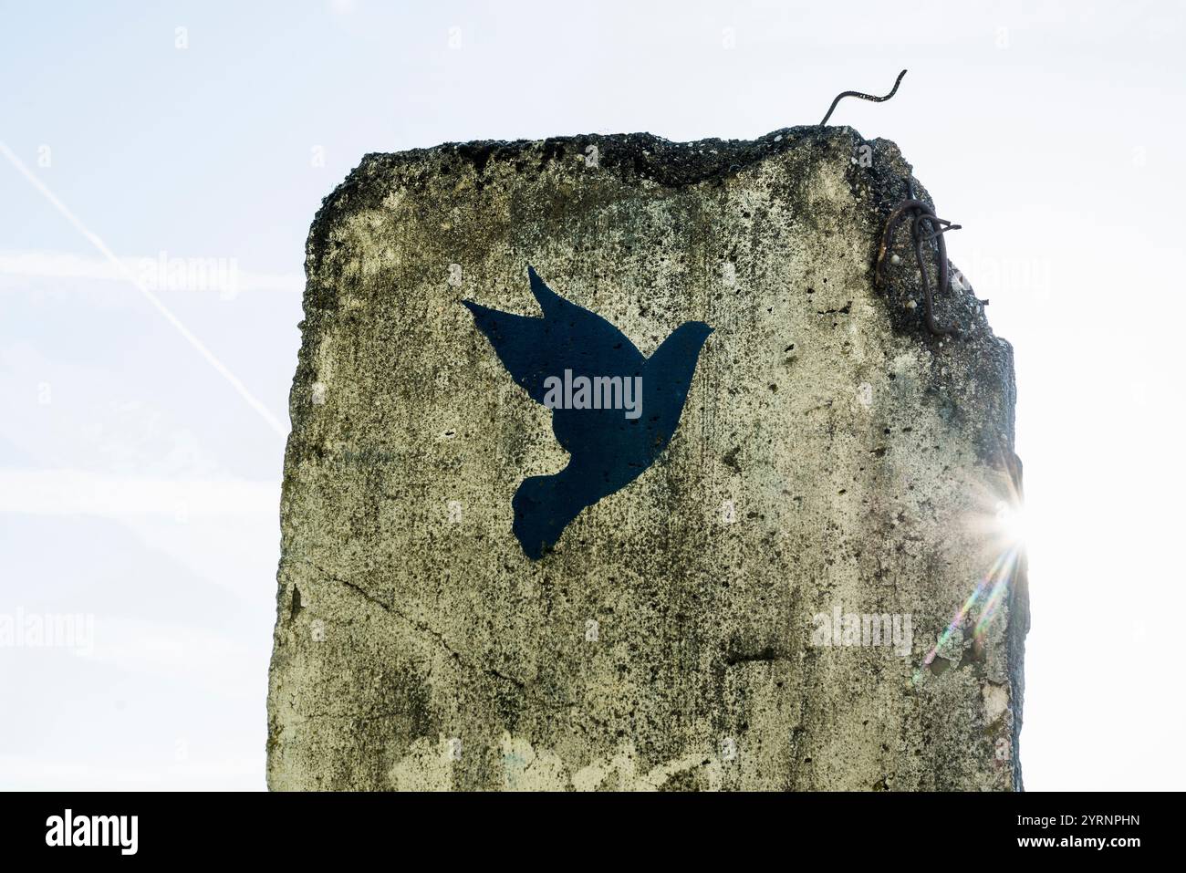 Monument, part of the Berlin Wall with dove of peace, Schengen, Canton ...