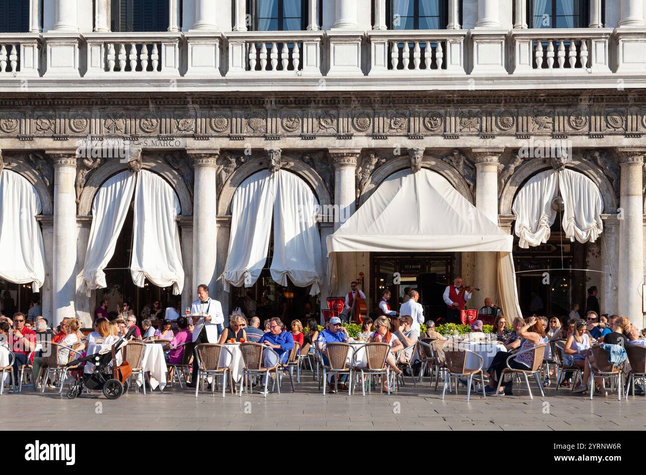 Cafe Flourin In Venice