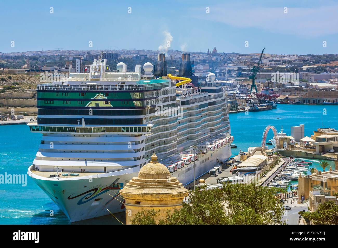 Birds eye view valetta hi-res stock photography and images - Alamy
