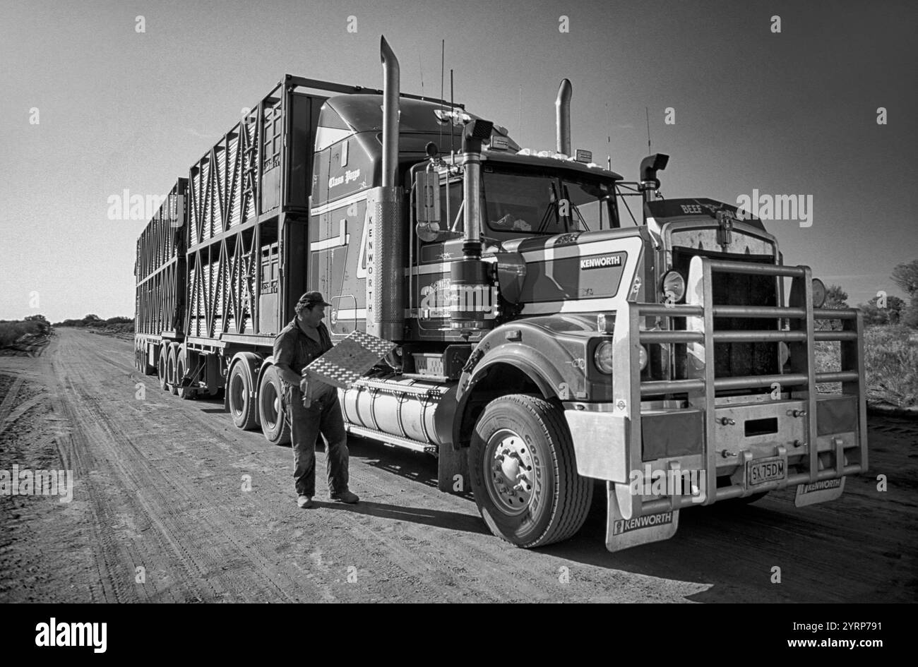 Australia Northern Territory, Stuart Highway Stock Photo - Alamy