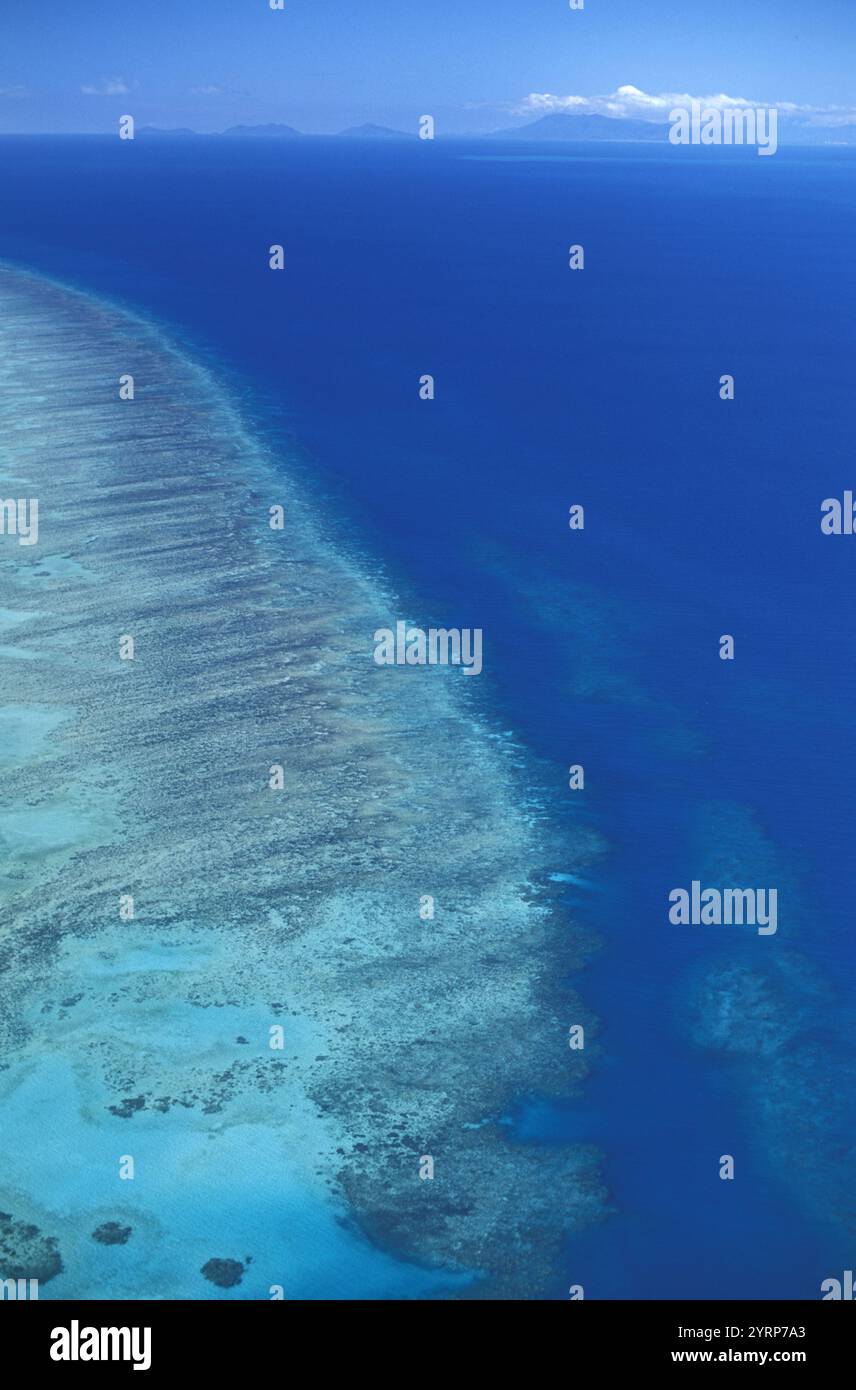 Australia, Queensland, Cairns, Great Barrier Reef Stock Photo - Alamy
