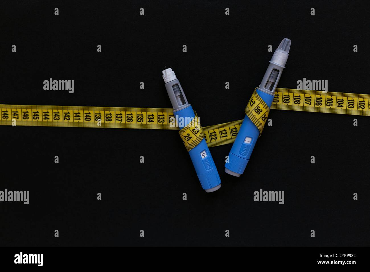 Insulin pens hi-res stock photography and images - Alamy