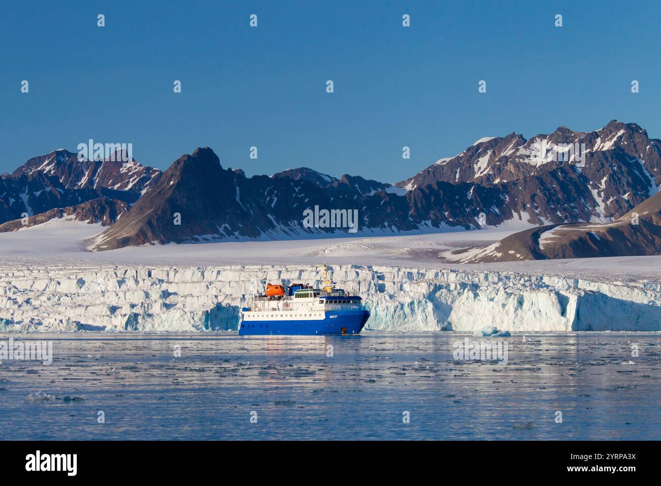 Cruise ship MS Quest in Lilliehoeoek Fjord, Krossfjord, Svalbard ...