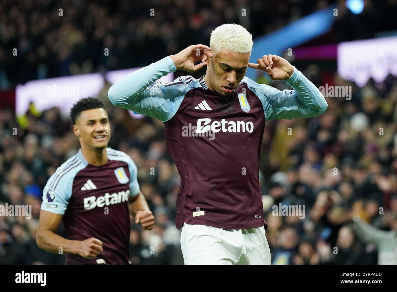 Aston Villa's Morgan Rogers (right) celebrates after scoring the ...
