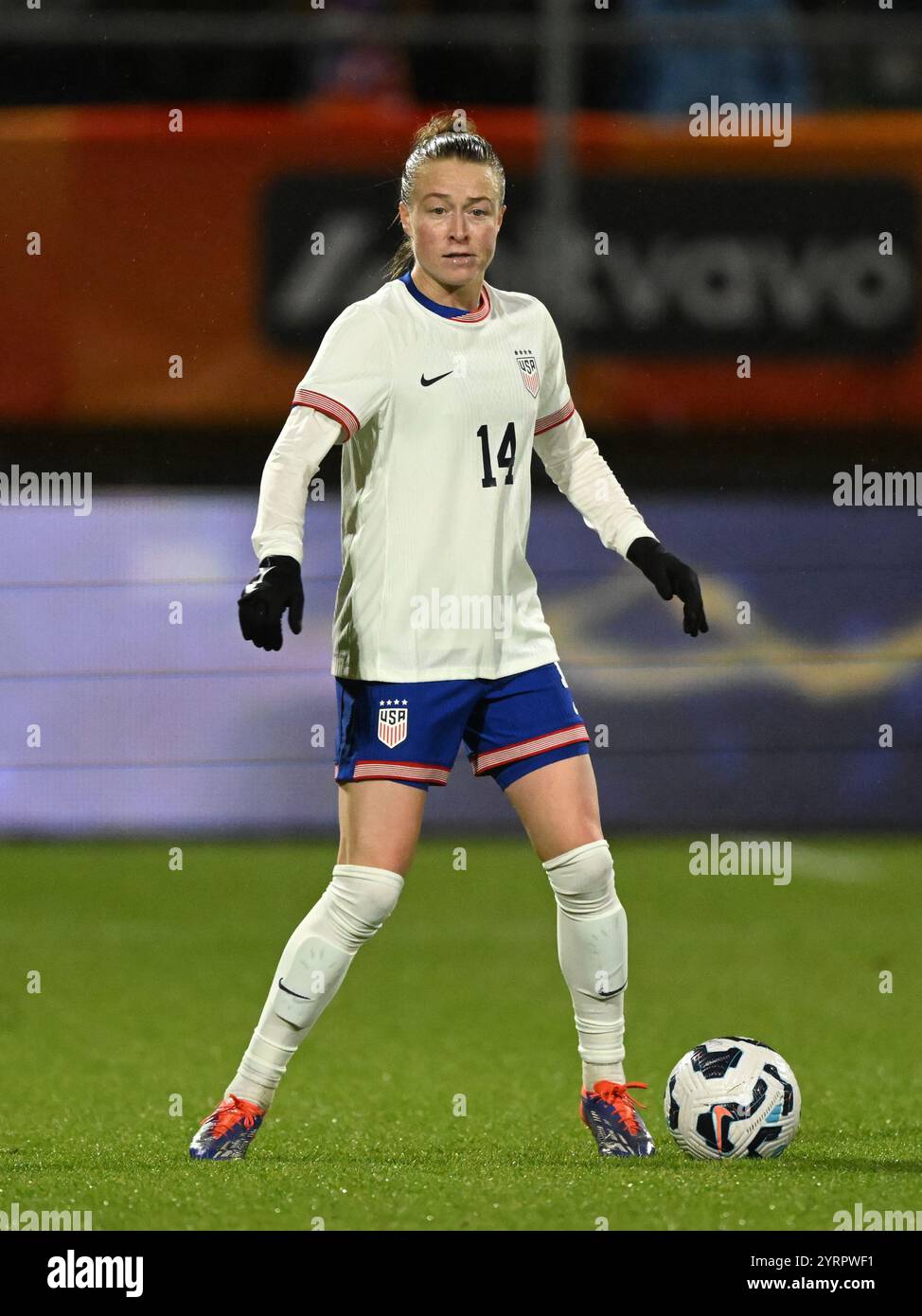 DEN HAAG - Emily Sonnett of USA during the friendly Interland match ...