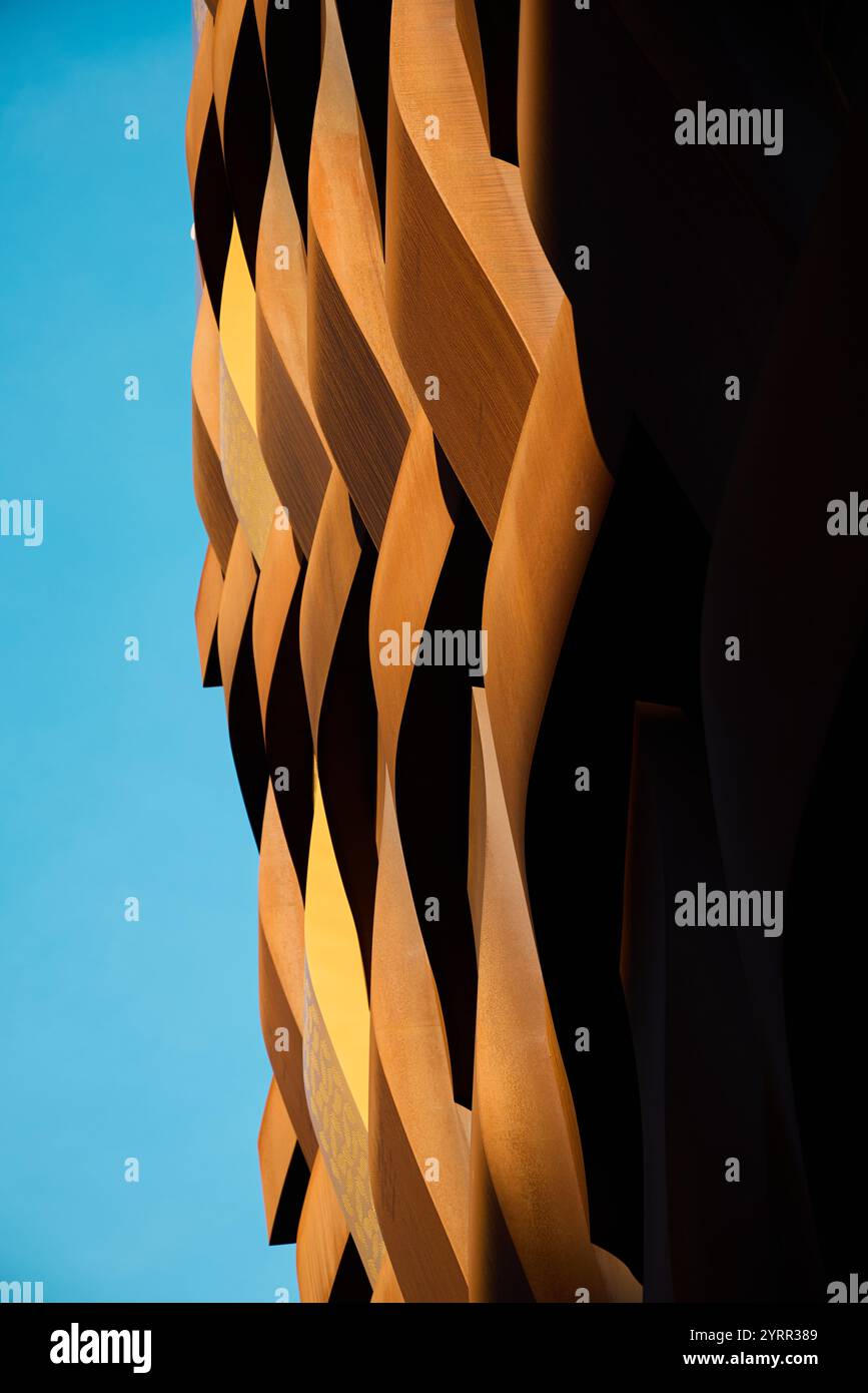 Exploring Abstract Architectural Design Through the Use of Dynamic ...