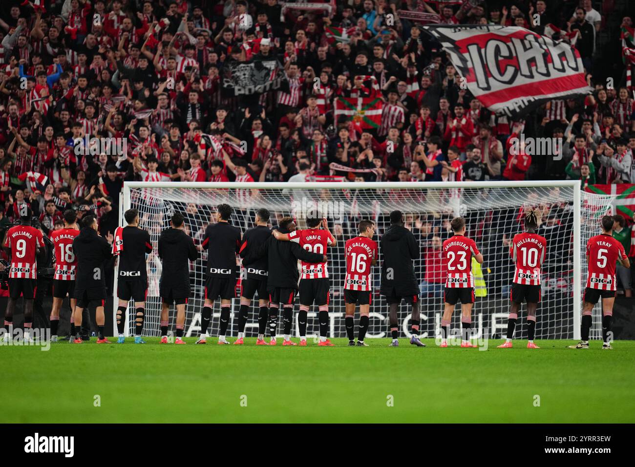 Bilbao, Spain. 04th Dec, 2024. Athletic Club players celebrates at full ...