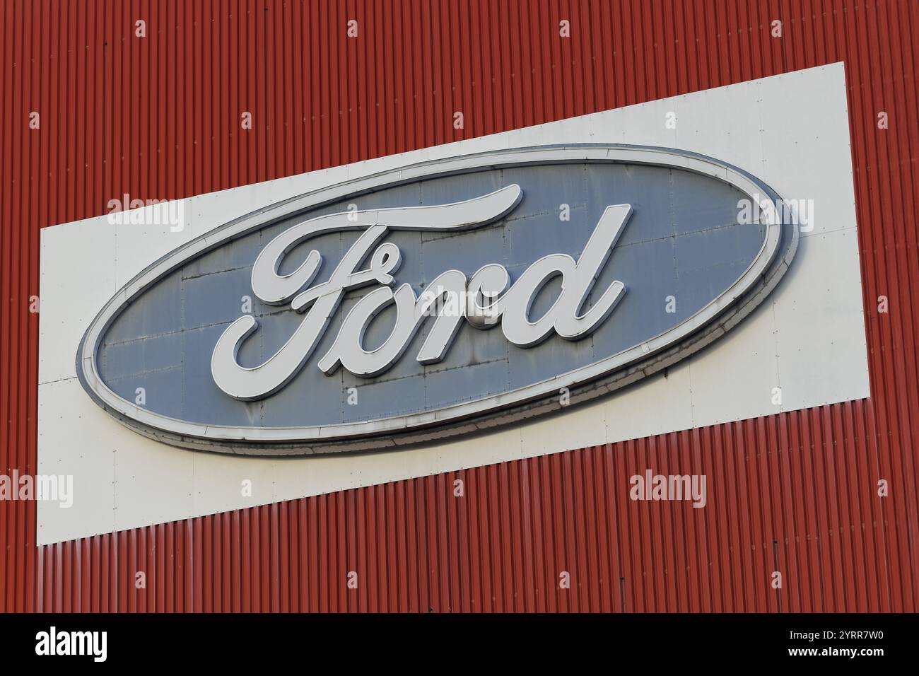 Ford logo on the parts distribution centre of Ford Werke GmbH, Cologne ...