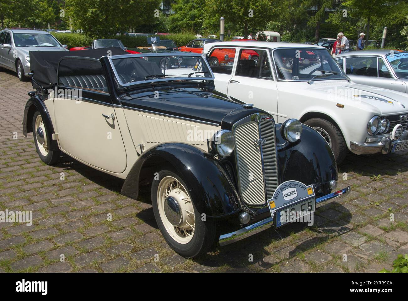 Open air car hi-res stock photography and images - Alamy