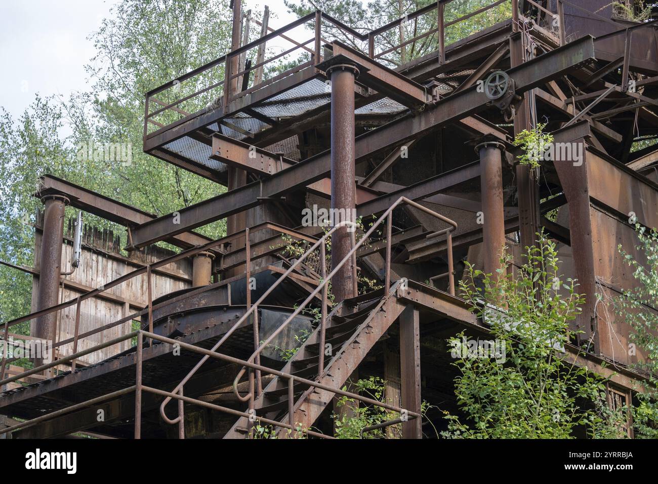 Parts of a decaying old industrial building Stock Photo - Alamy