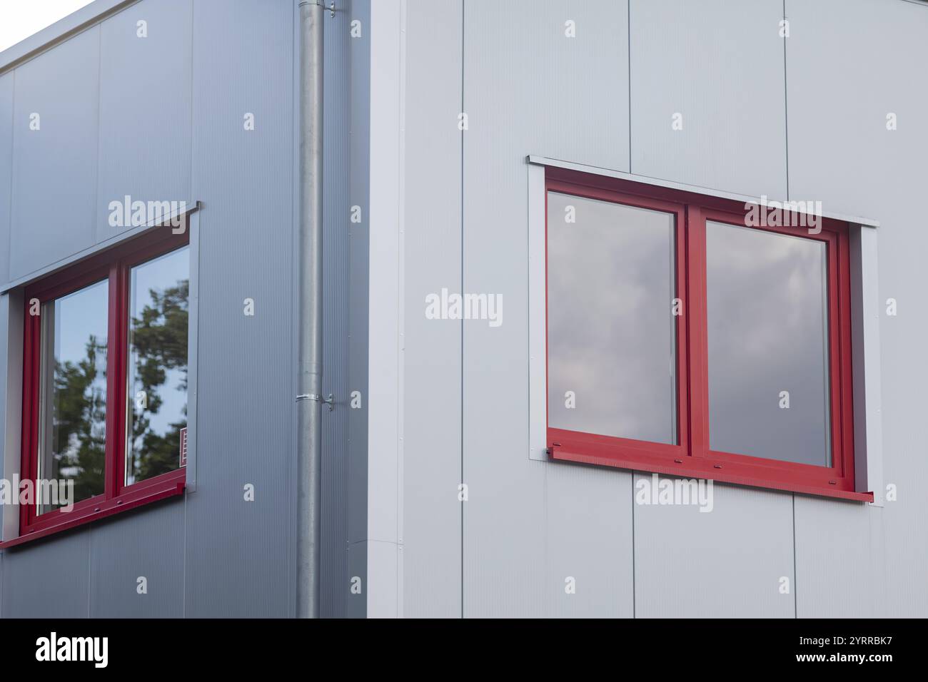 Styles of window hi-res stock photography and images - Alamy