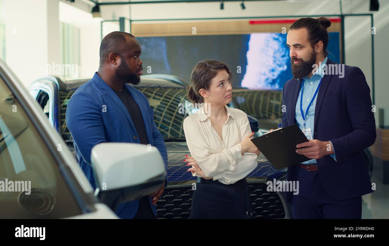 Pricing models hi-res stock photography and images - Alamy