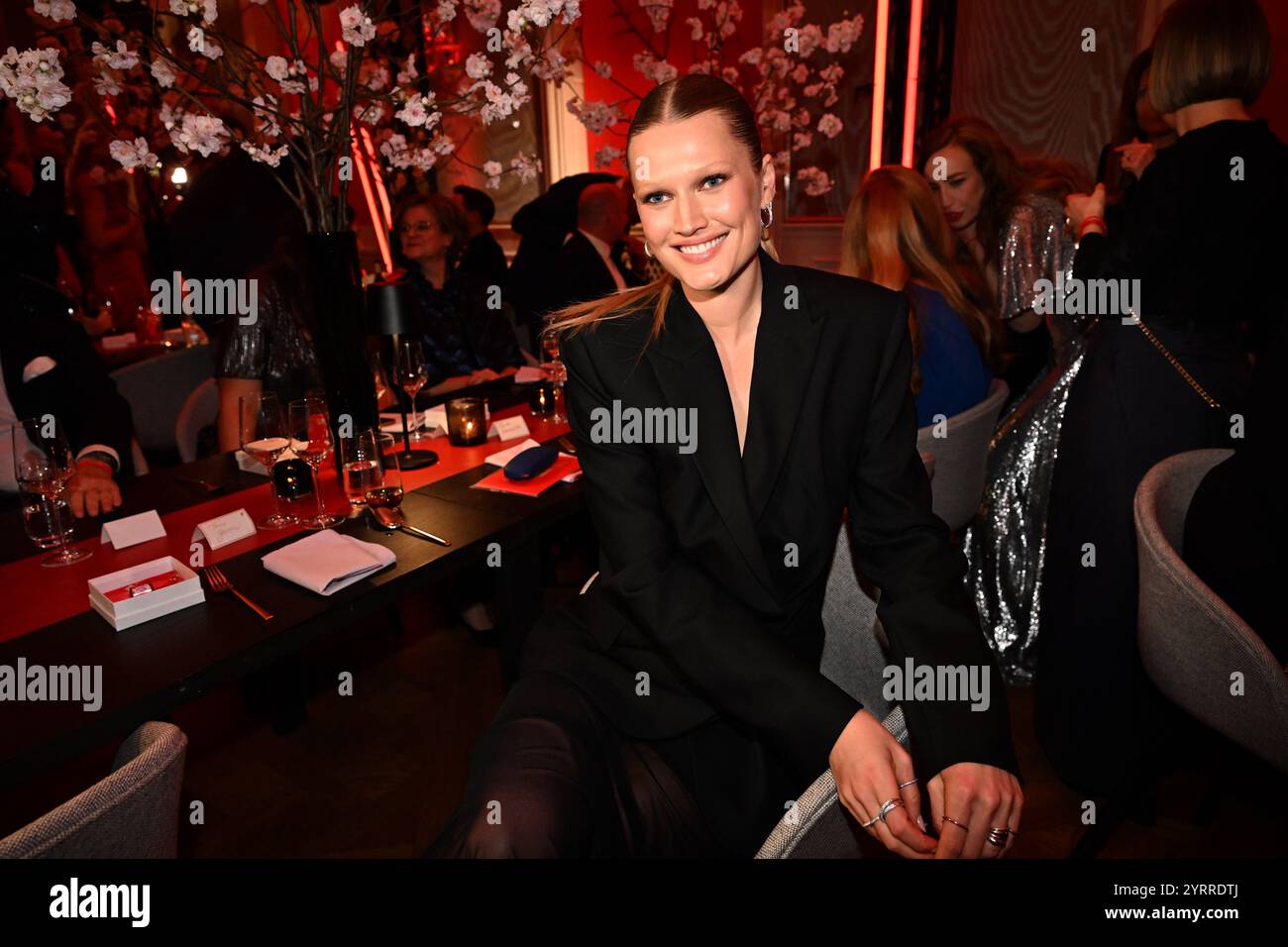 Munich, Germany. 04th Dec, 2024. Model Toni Garrn celebrates Mon Cheri ...
