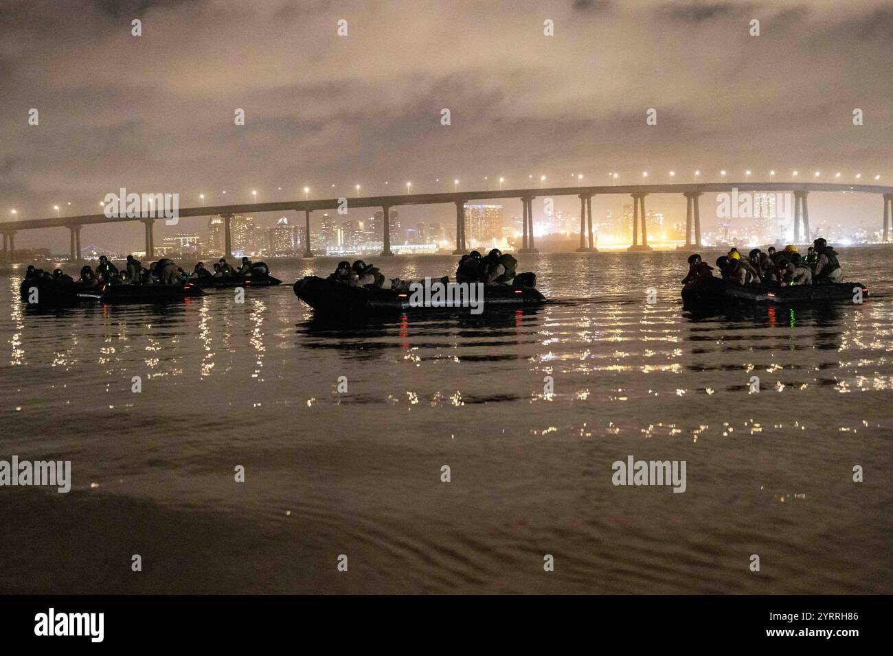 U s marines trained in hi-res stock photography and images - Alamy