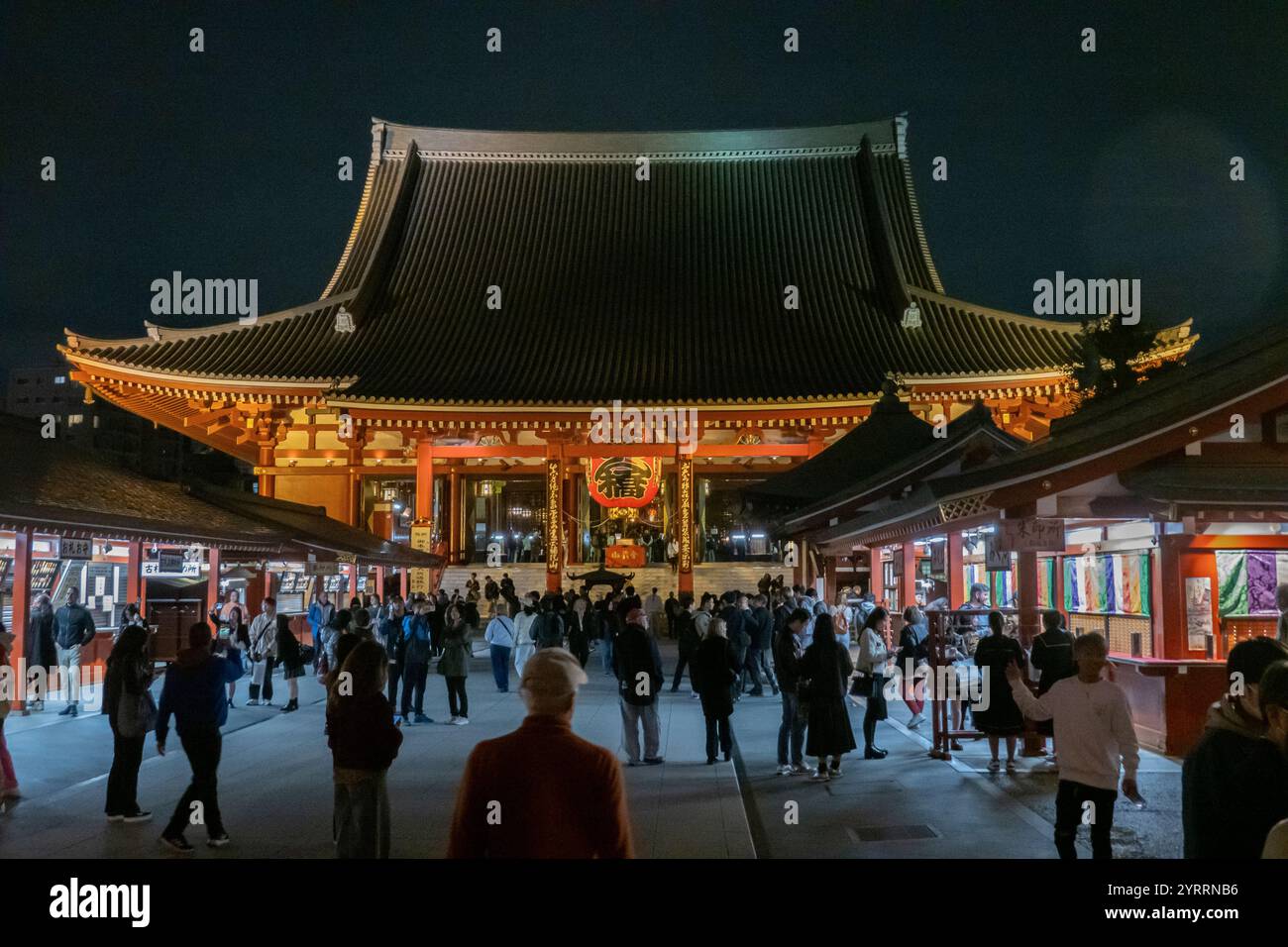 Senso-ji Buddhist temple in the Asakusa district of Tokyo Japan Stock ...