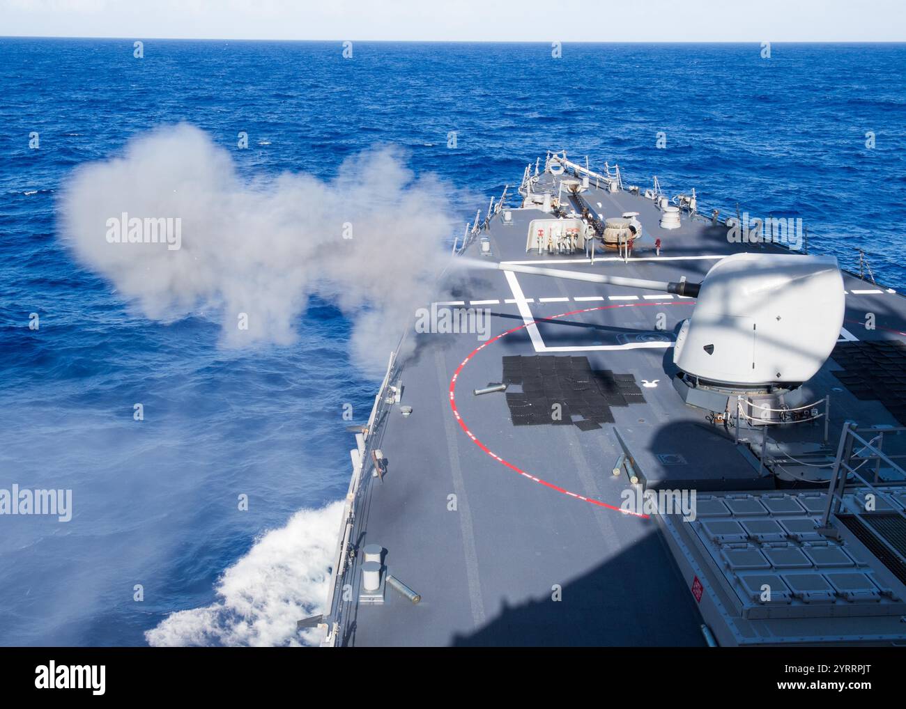 Mark 45 gun hi-res stock photography and images - Alamy