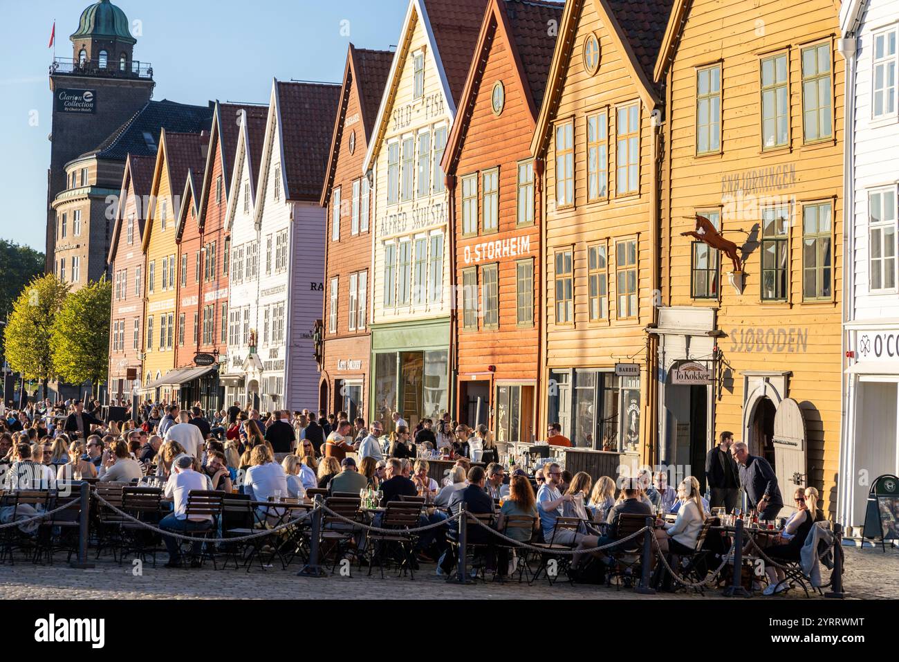 Bergen pubs hi-res stock photography and images - Alamy