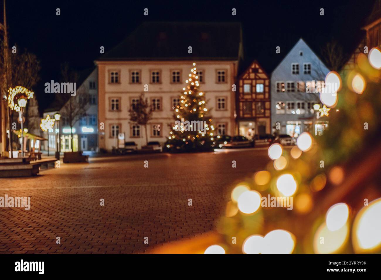 Christmas Tree and Lights in Town Square at Night.Christmas Tree ...
