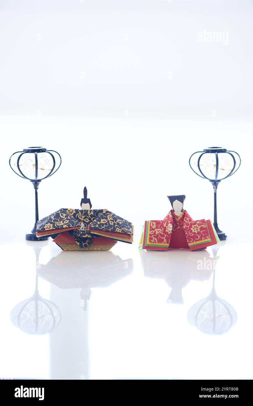 Dolls displayed hi-res stock photography and images - Alamy