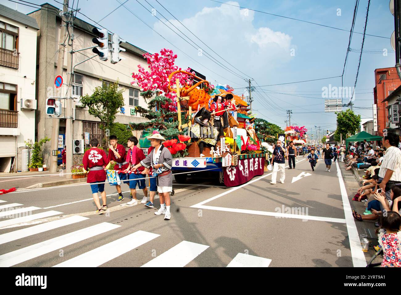 Shinjo matsuri hi-res stock photography and images - Alamy