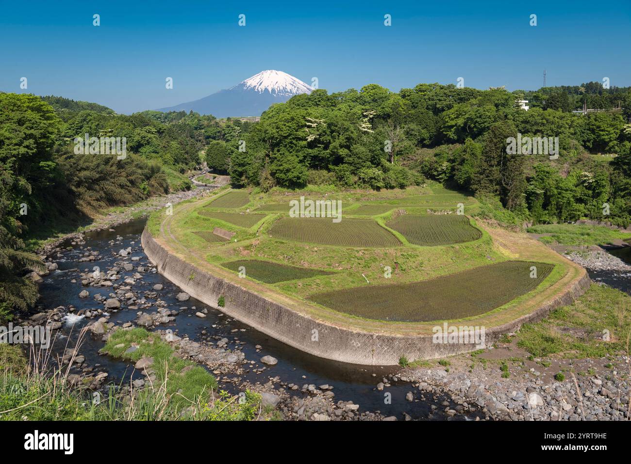Mt oyama and mt fuji hi-res stock photography and images - Alamy