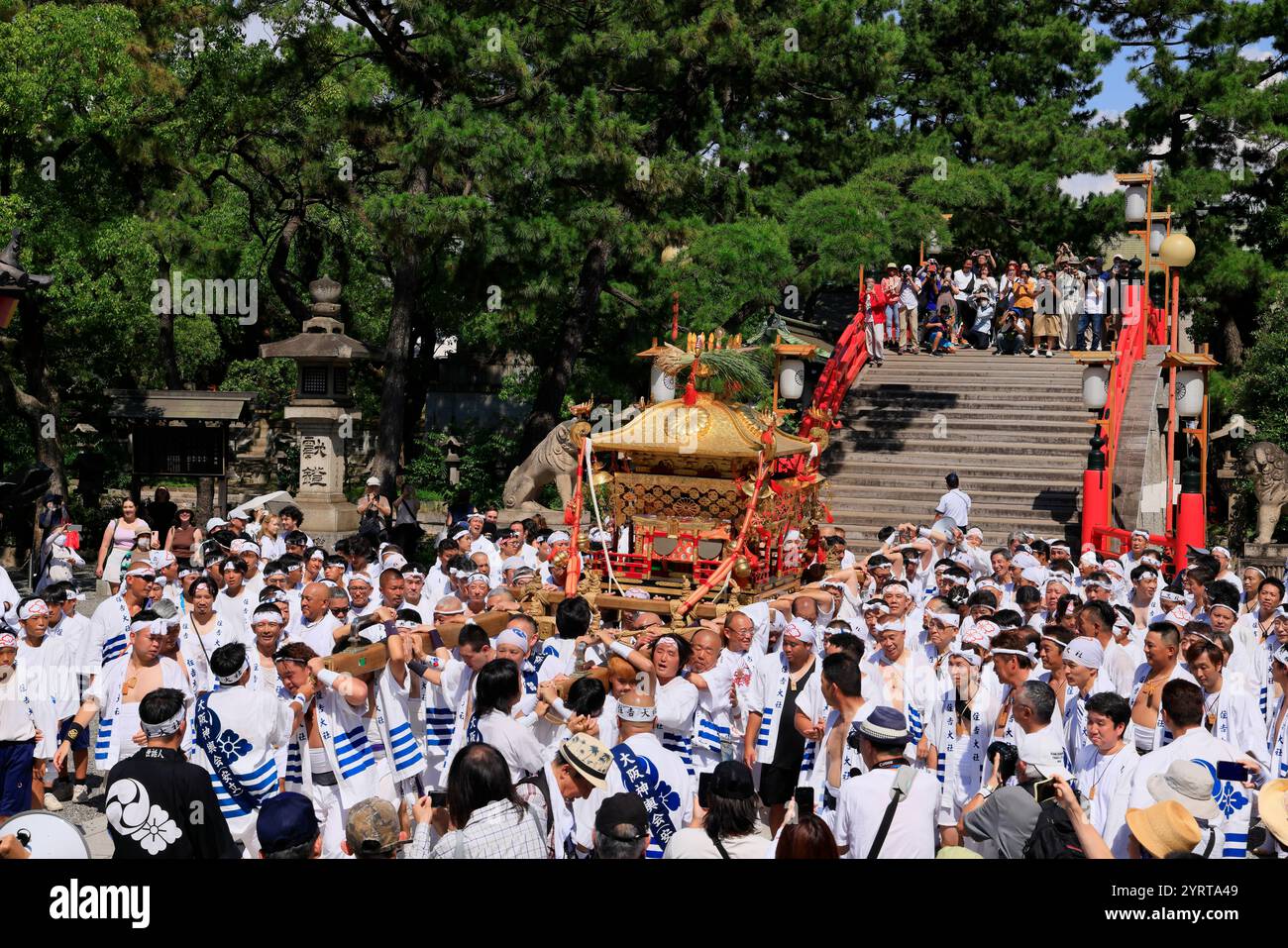The sumiyoshi festival hi-res stock photography and images - Alamy
