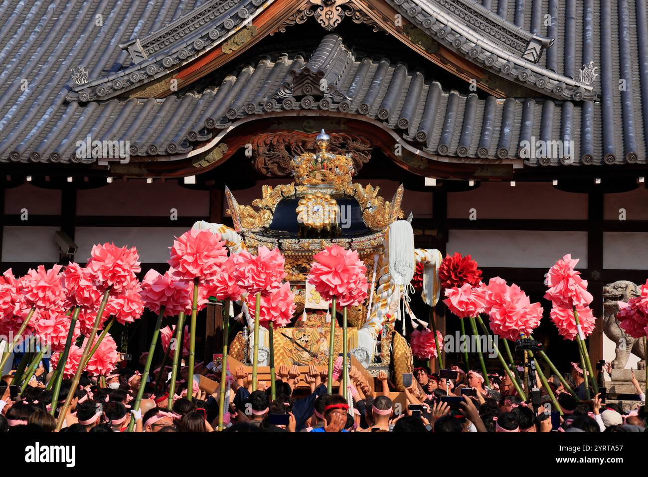 Nada Fighting Festival, Miyairi, Himeji, Hyogo Pref Stock Photo - Alamy