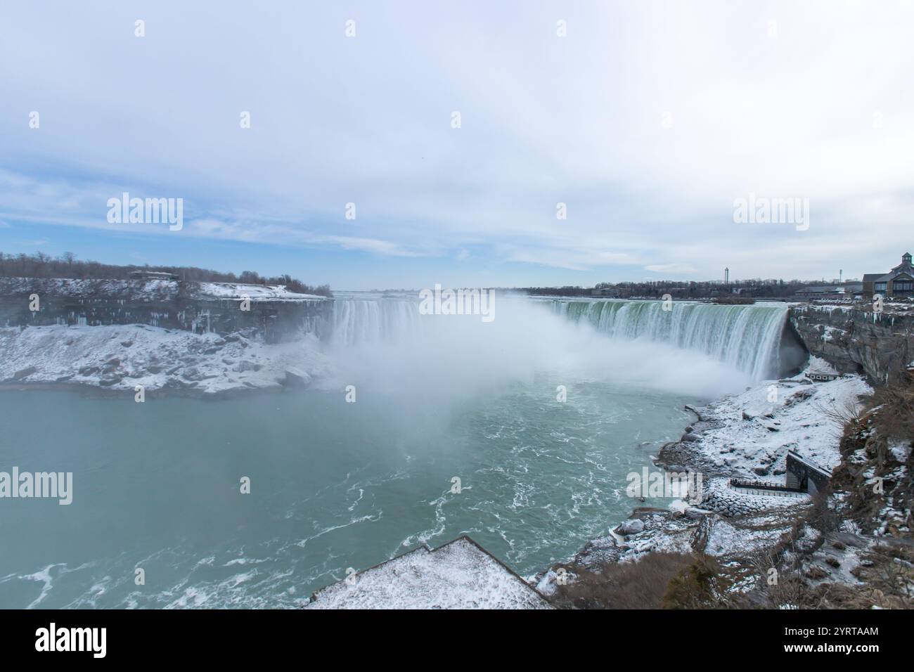 Magnificent view horseshoe falls hi-res stock photography and images ...