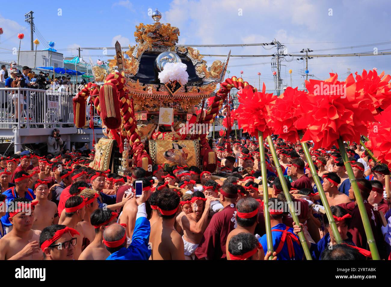 Nada Fighting Festival, Miyairi, Himeji, Hyogo Pref Stock Photo - Alamy