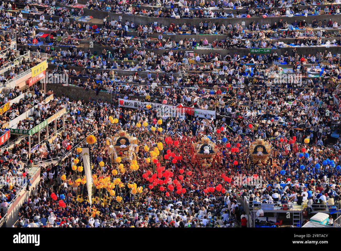 Nada Fighting Festival, Yatai Parade, Himeji City, Hyogo Prefecture ...