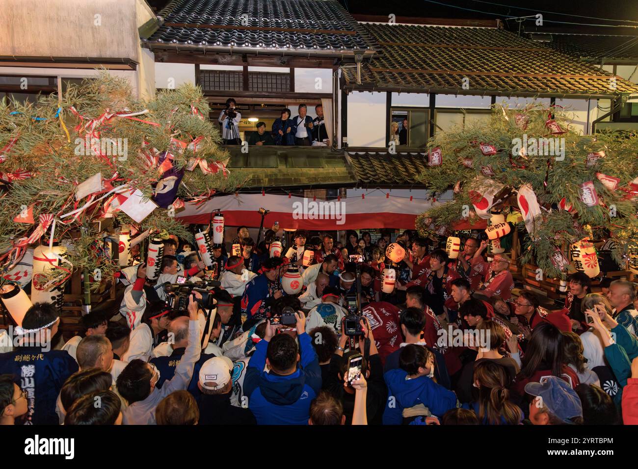 Katsuyama Fighting Danjiri, Maniwa City, Okayama Prefecture Stock Photo ...