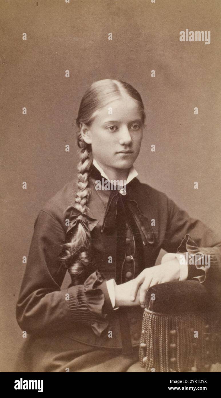Charles Riis - Portrait photograph of Anna Sahlstén Stock Photo - Alamy