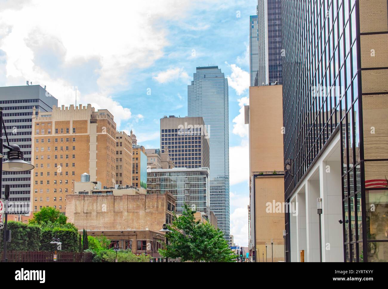 Aerial skyline in downtown dallas hi-res stock photography and images ...