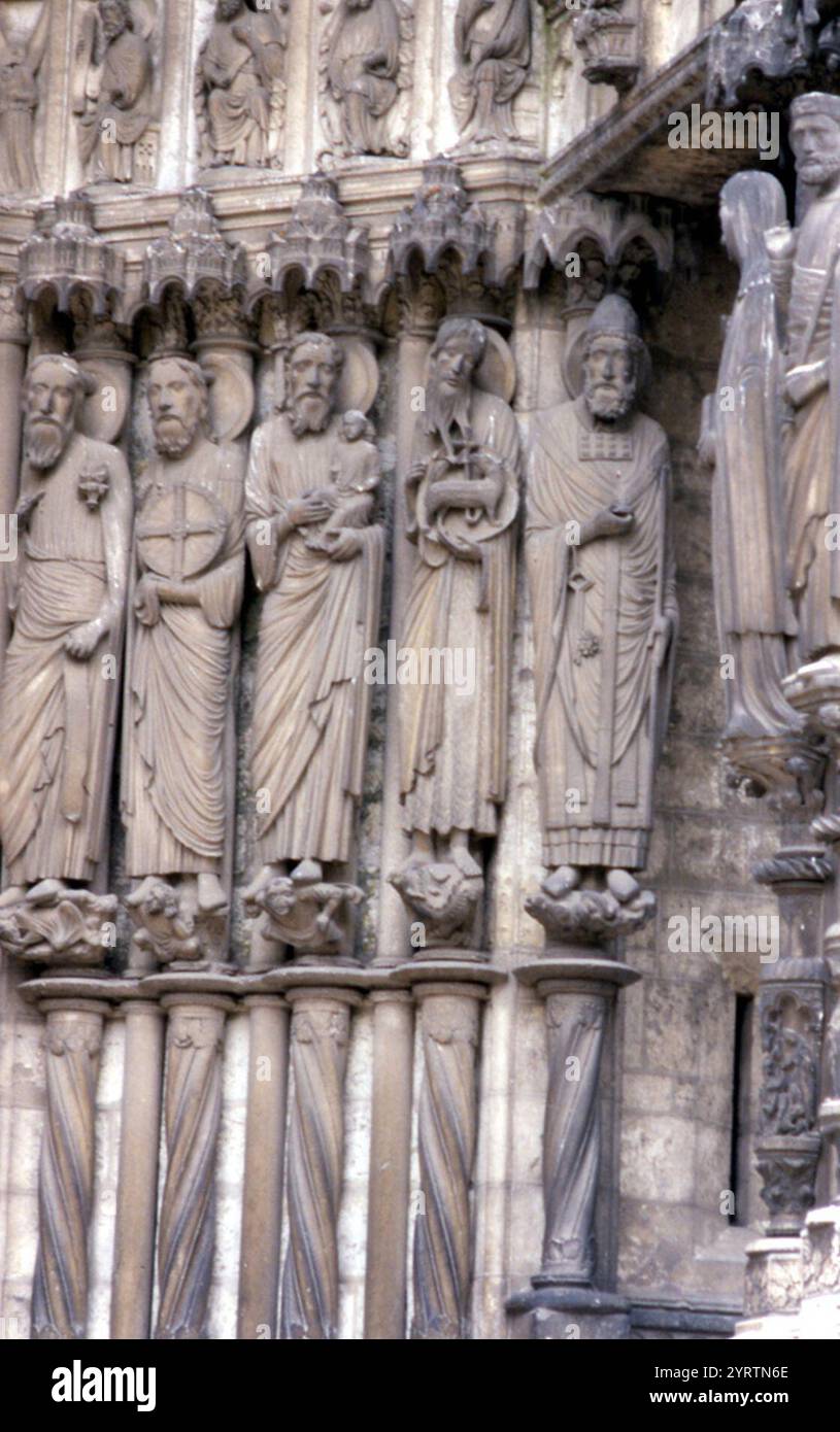 Chartres Cathedral; Isaiah (Jacob), Jesse, Jeremiah, Simeon, Jesus ...