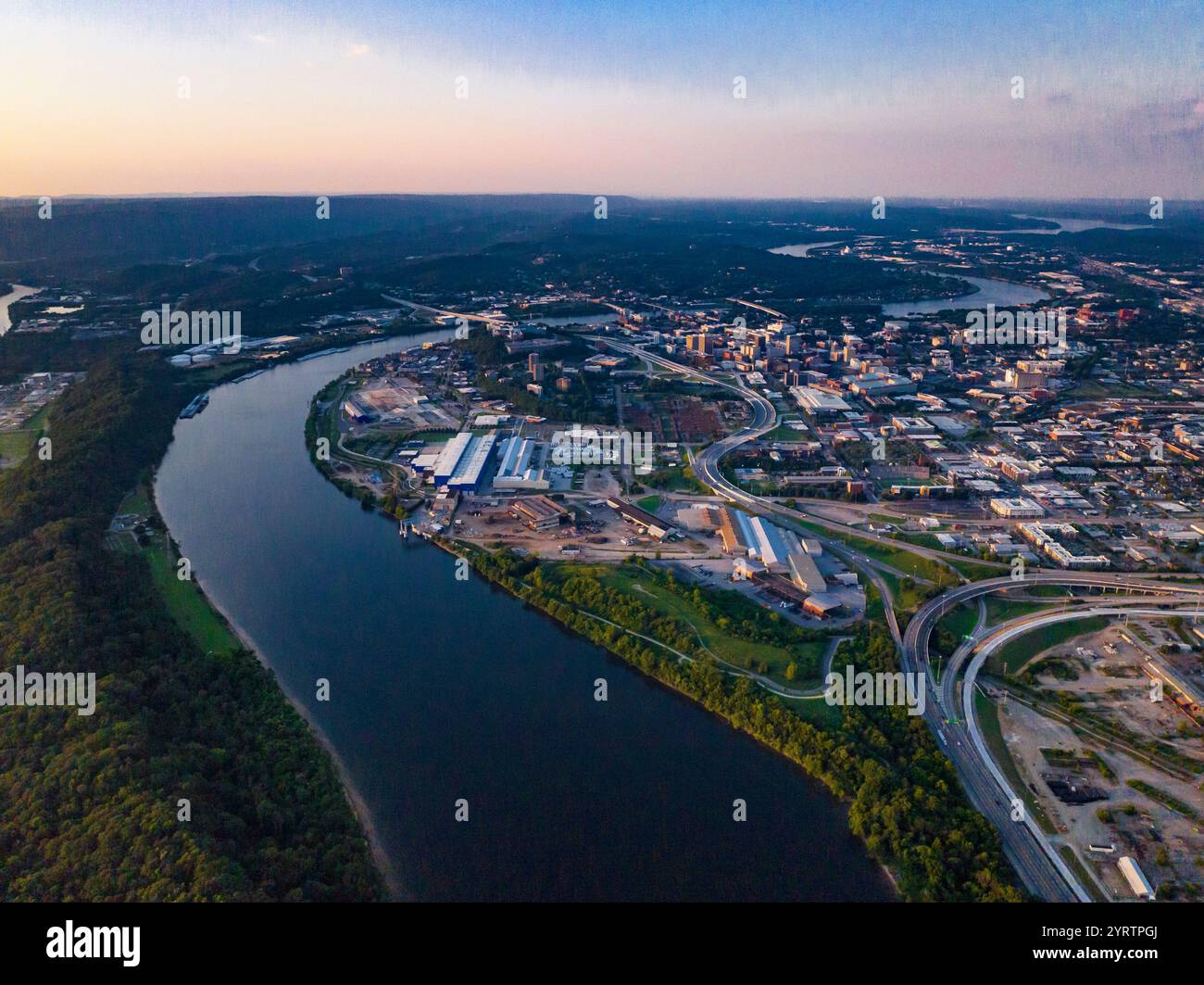 drone view of Chattanooga TN. and the Tennessee River Stock Photo - Alamy