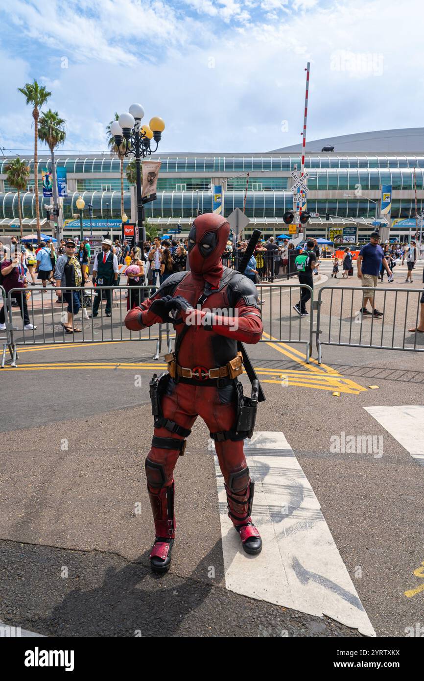 Deadpool logo hi-res stock photography and images - Alamy