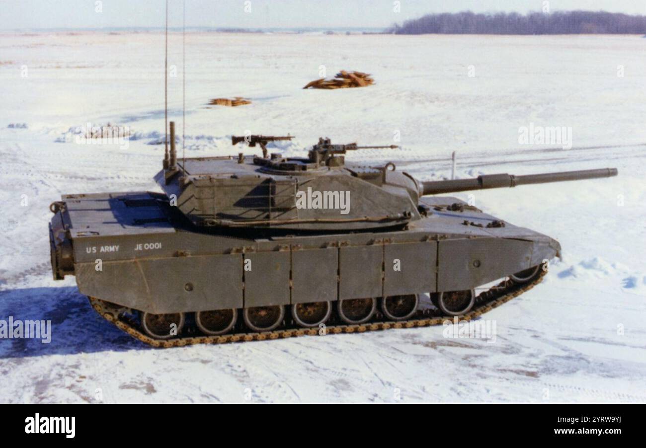 Chrysler XM1 Abrams validation phase new turret (color Stock Photo - Alamy