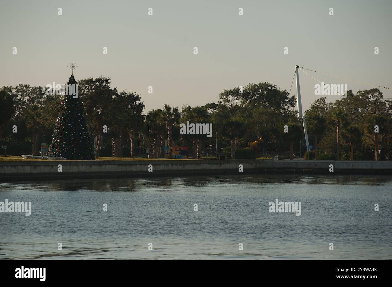 View across Vinoy Yacht Basin Marina in St. Petersburg, Florida and ...