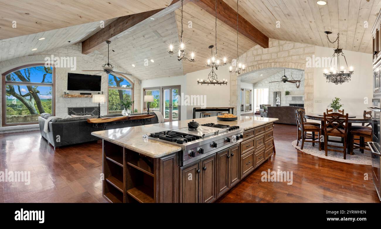 Modern open kitchen layout hi-res stock photography and images - Alamy