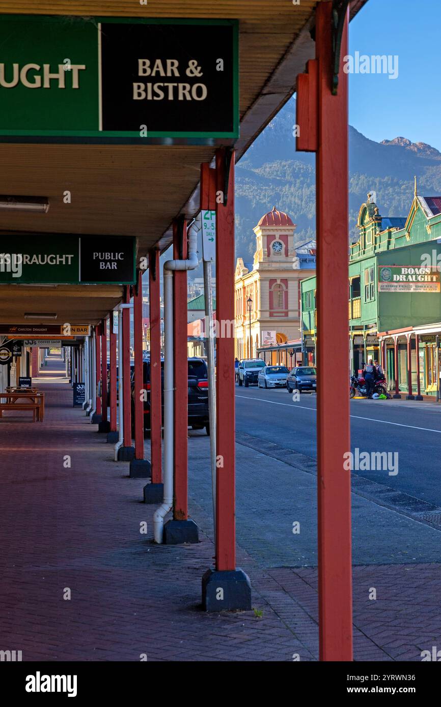 Queenstown post office hi-res stock photography and images - Alamy