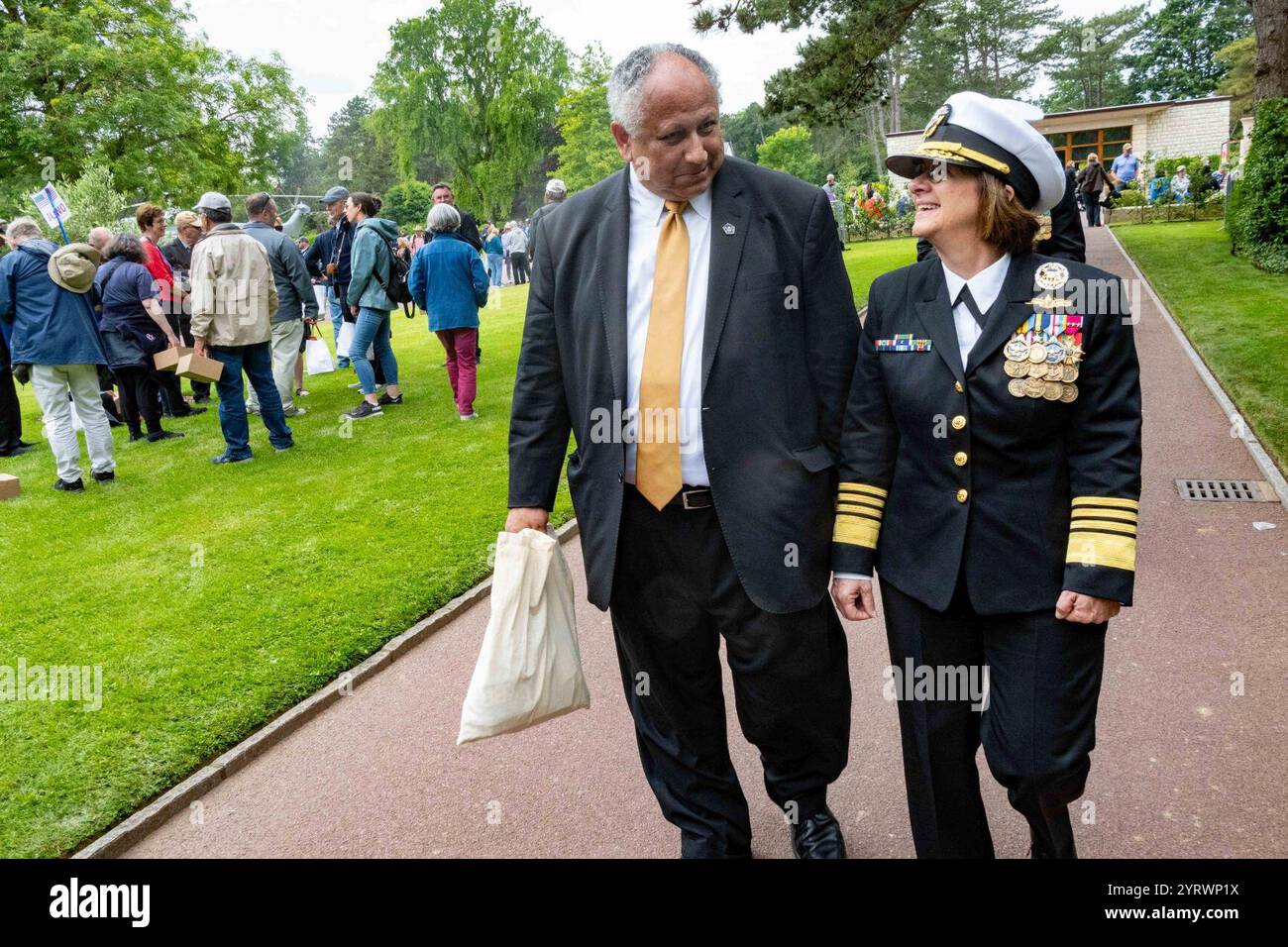80th anniversary of d day hi-res stock photography and images - Alamy