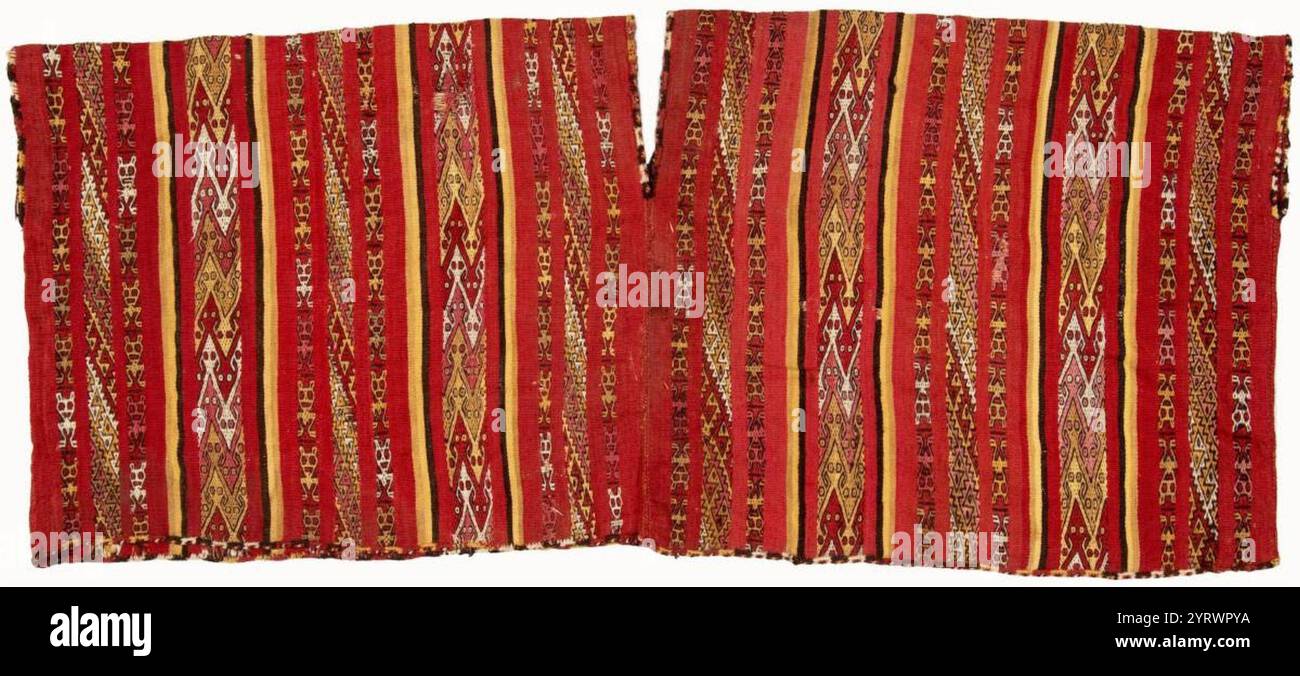 Coastal Andean Men’s tunic Stock Photo - Alamy
