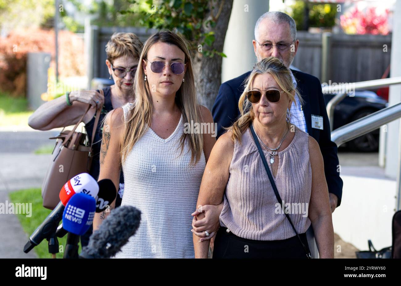 Sunshine Coast, Australia. 05th Dec, 2024. Lisa Latimer (right) the ...