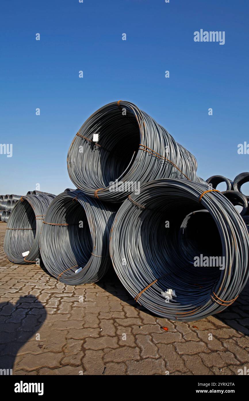 Steel wire rod Stock Photo - Alamy